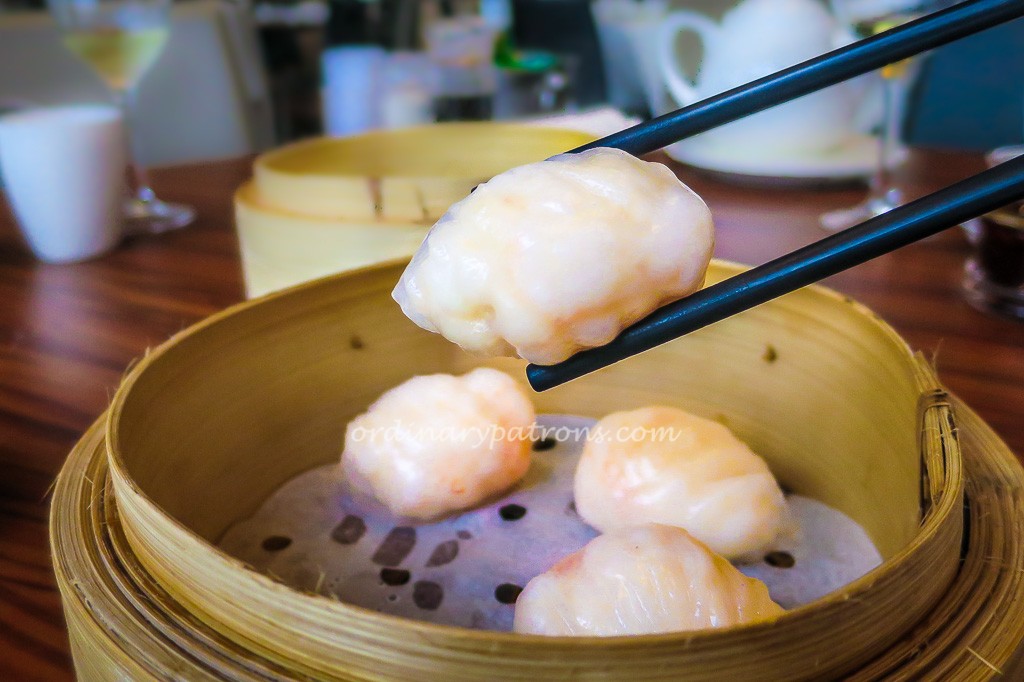 Hugging the dim sum at Sky View Kitchen - new restaurant at Singapore ...