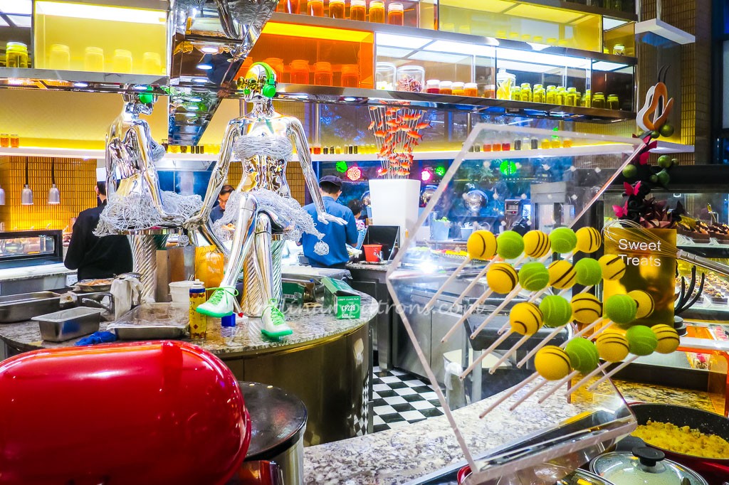 Food Capital Buffet at Grand Copthorne Waterfront - The Ordinary Patrons