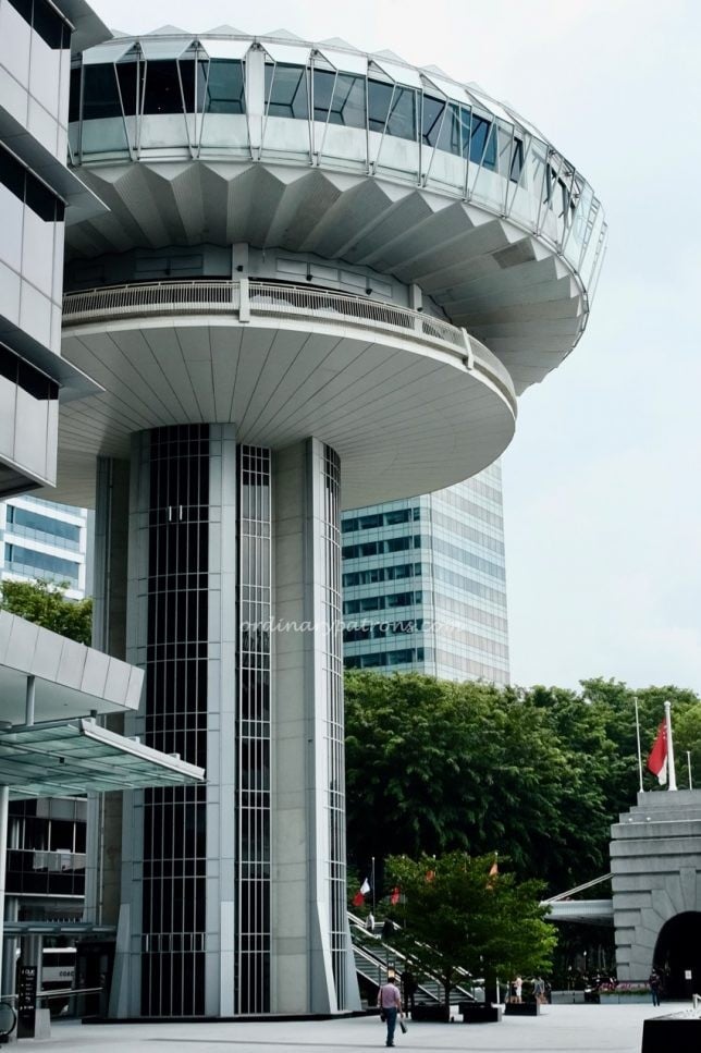 Tóng Lè Private Dining (同樂) - revolving restaurant at Clifford Pier ...