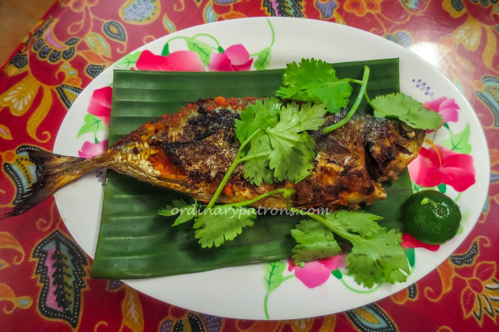 Chilli Padi Nonya Restaurant in Joo Chiat - cheap and good Peranakan ...