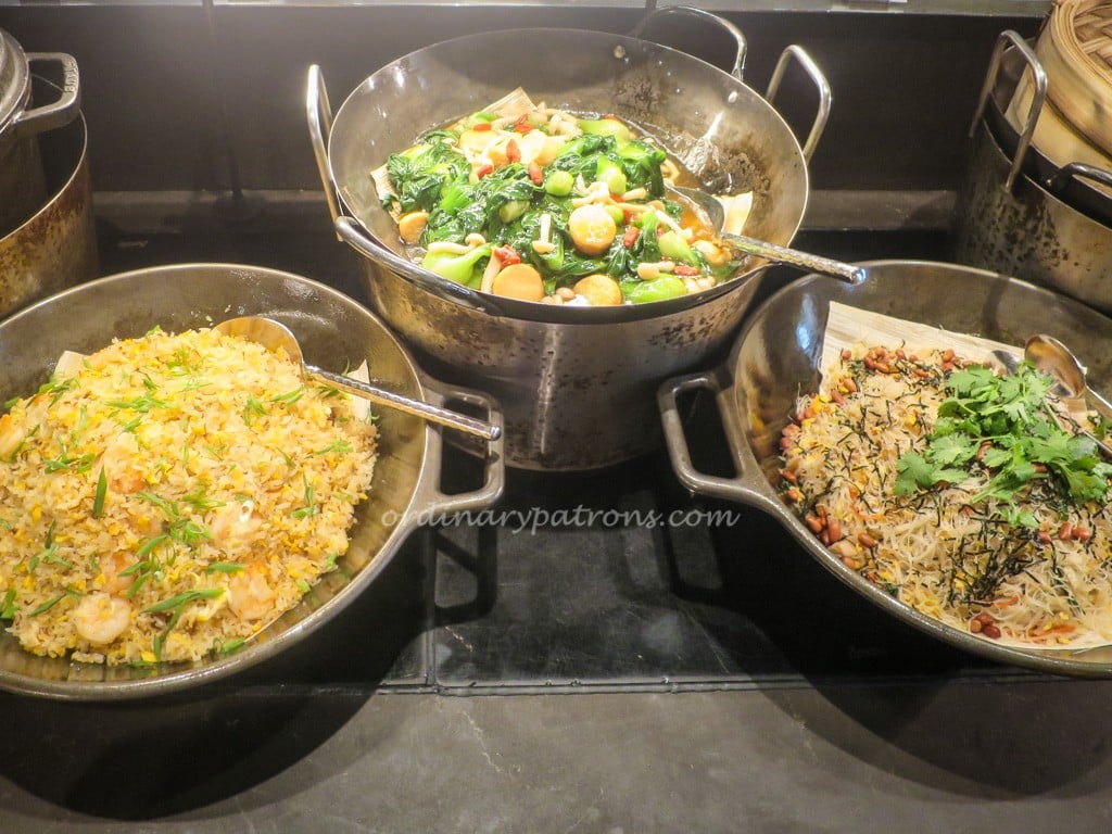 Buffet at Colony - The Ritz-Carlton : one of the best in Singapore ...