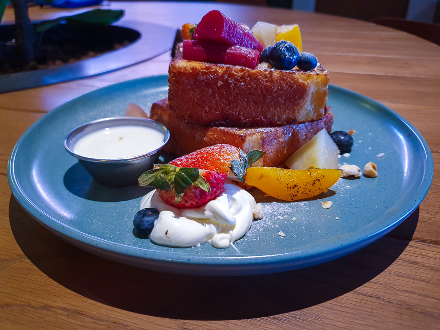 Five Oars Coffee Roasters Cafe at Siglap - The Ordinary Patrons