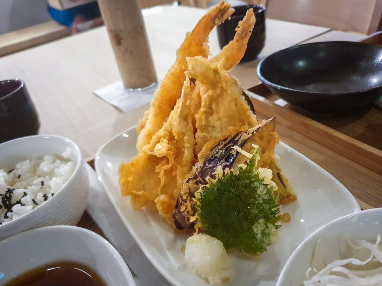 What to Eat at Raffles City - The Ordinary Patrons