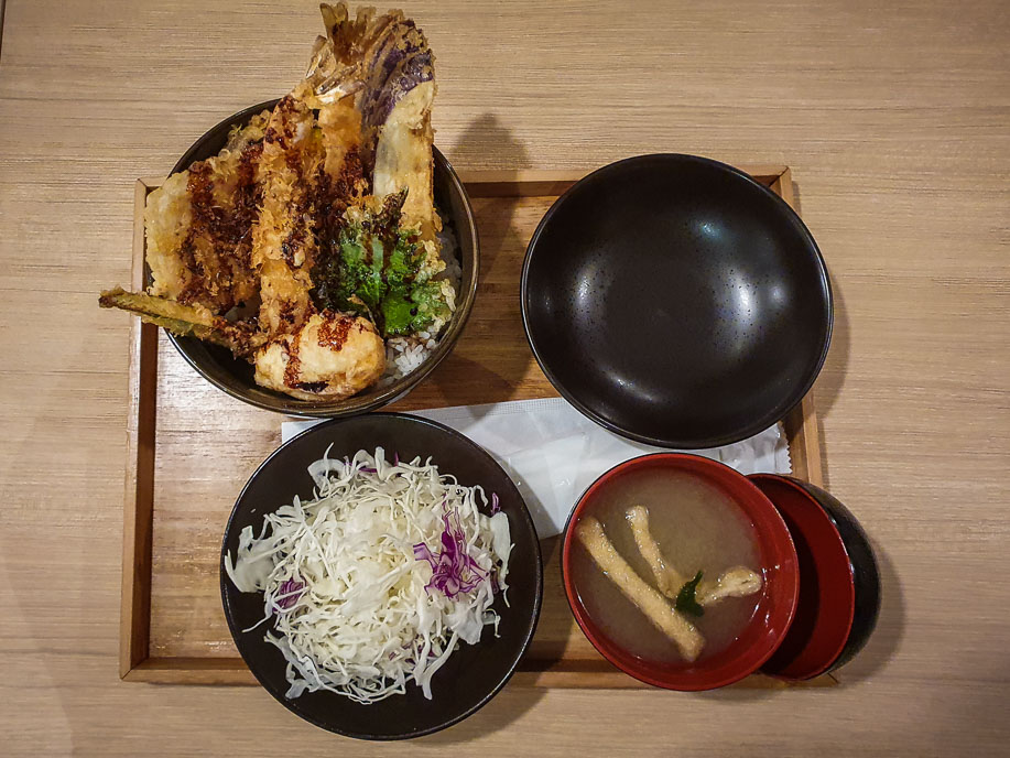 Tenjin Raffles City - casual chic tendon restaurant - The Ordinary Patrons
