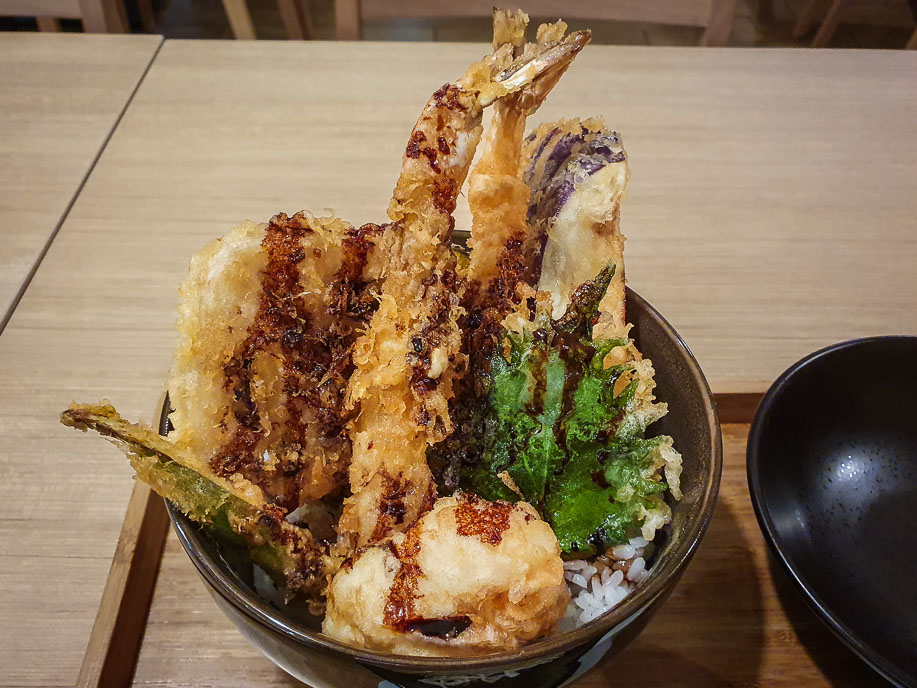 Tenjin Raffles City - casual chic tendon restaurant - The Ordinary Patrons