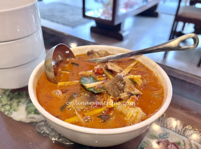 Bumbu Restaurant - Thai-Indonesian Food With Antiques at Farrer Road ...