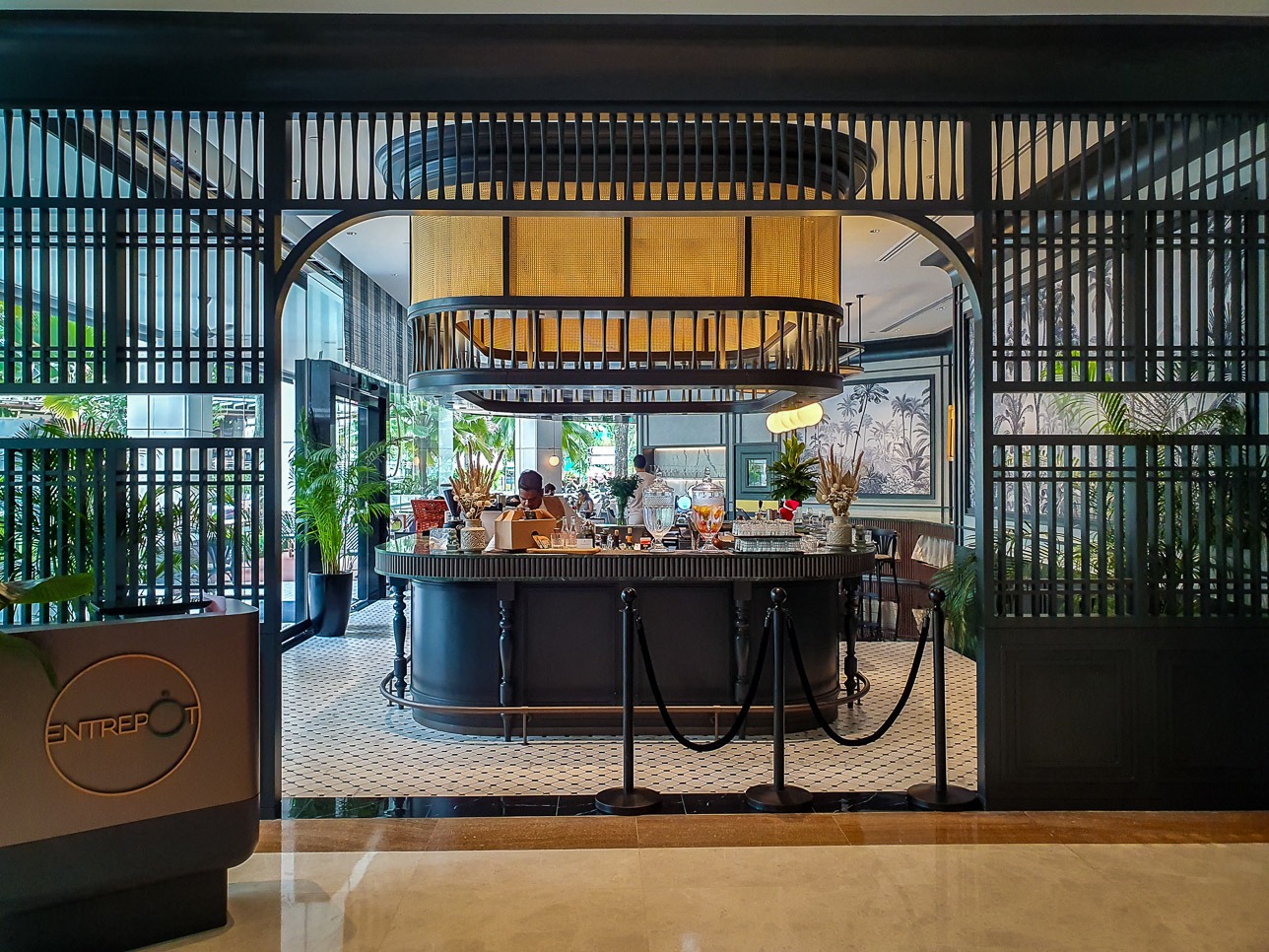 Entrepôt Restaurant at The Robertson House - The Ordinary Patrons