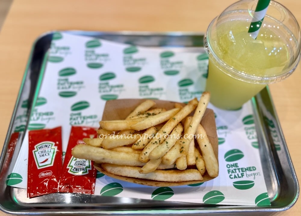 One Fattened Calf Burgers : Cosy Burger Joint in Fusionopolis - The ...