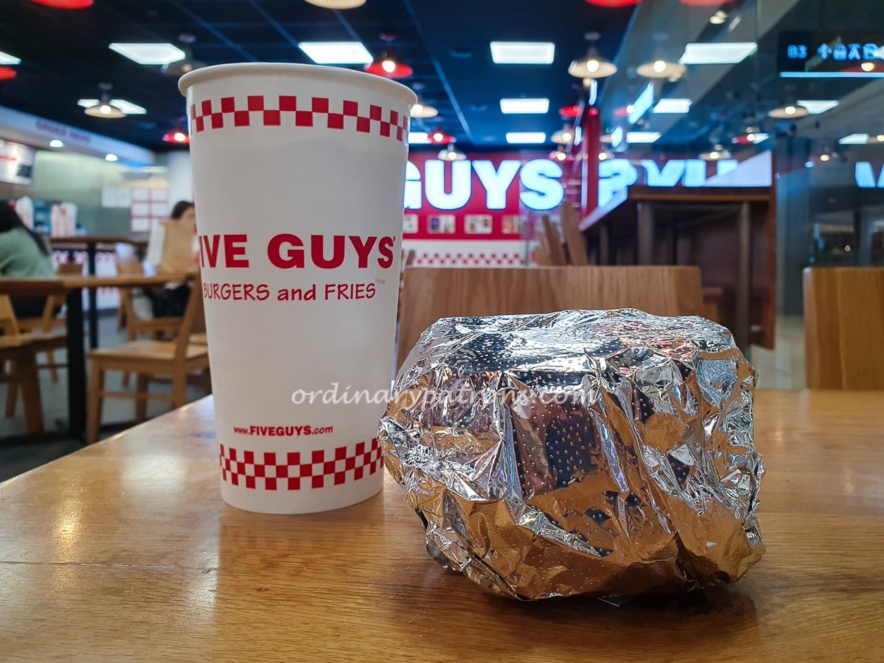 Five Guys Singapore Ion Orchard - Simple Restaurant, Complex Burgers ...