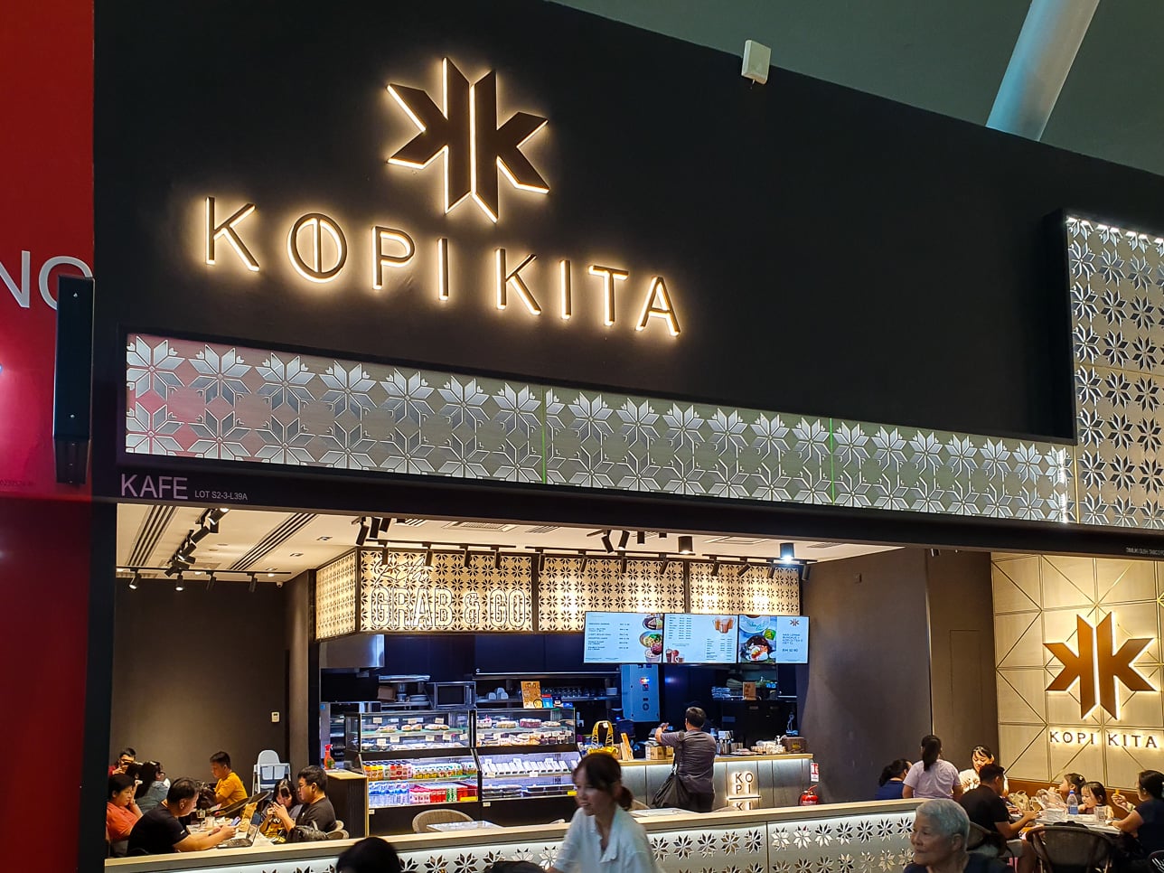What to Eat in klia2 - airport restaurants and food places - The ...