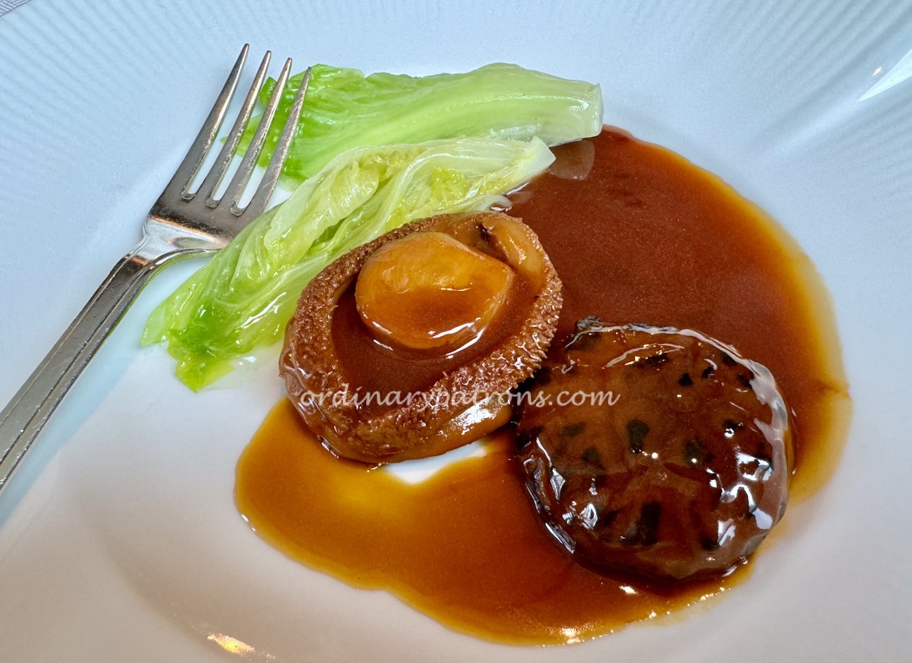 Rùn Restaurant Hong Kong 2 Michelin Star Cantonese Cuisine in a Chinese ...