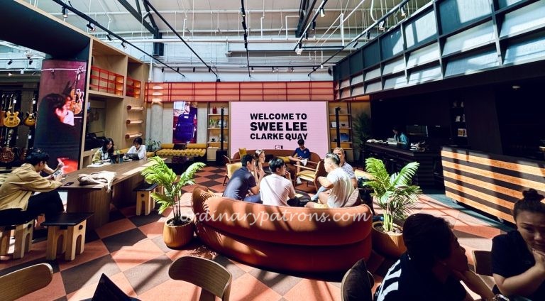 Swee Lee Clarke Quay Cafe : Wine, Guitars and Song - The Ordinary Patrons