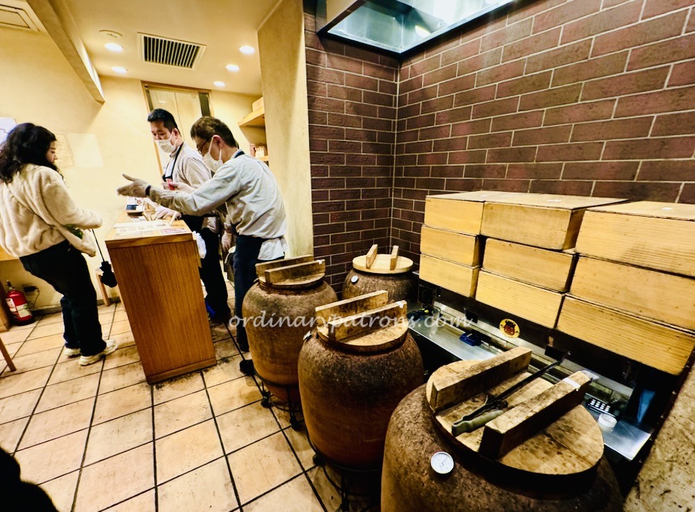 Ginza Tsubo-Yakiimo : Sweet Potato Shop in Tokyo - The Ordinary Patrons